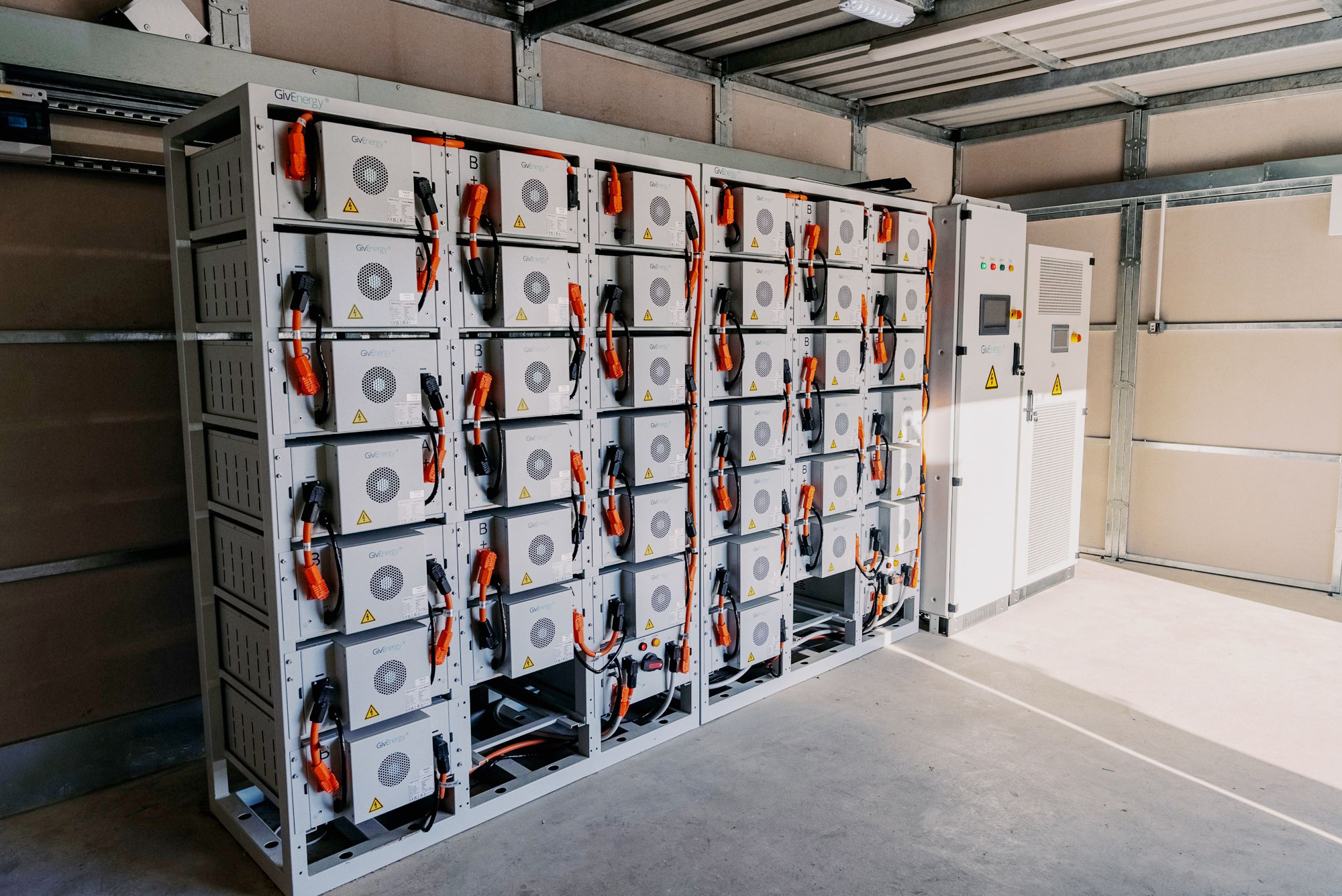 Solar Battery Storage | Commercial & Residential | AR Power